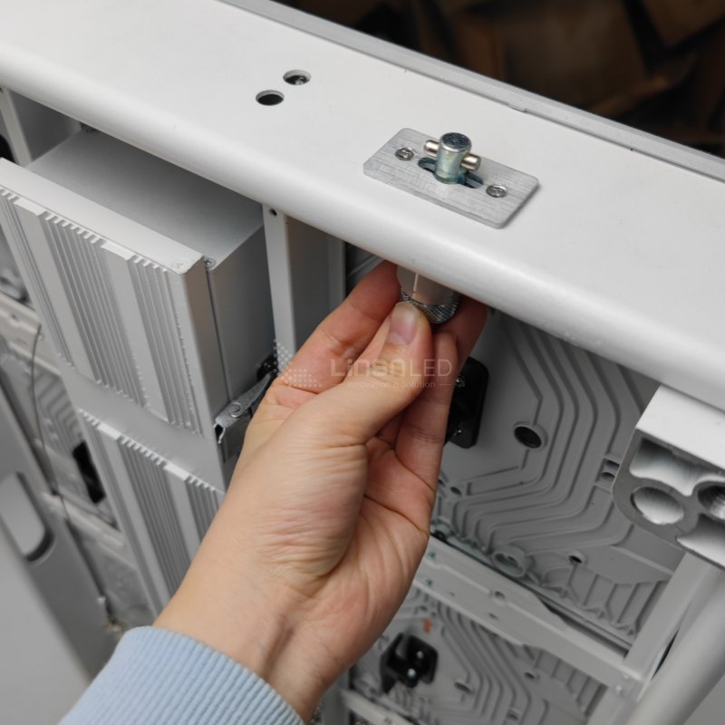 ES1000 시리즈 에너지 절약형 LED 스크린 - LEDINCLOUD