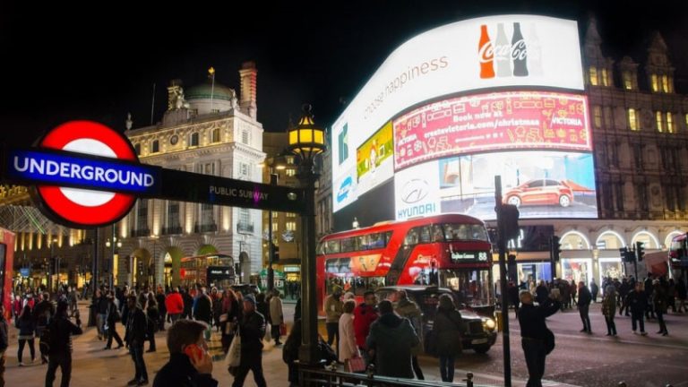 How to Configure LED Video Processors and Receiving Cards for LED Display